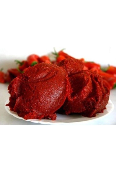 Organik Taze Acı Biber Salçası 1 kg Organik Taze Acı Biber Salçası 1 kg