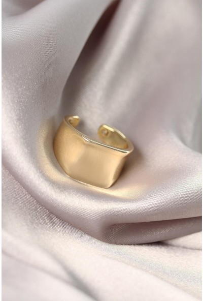 Moco Altın Renk Kadın Yüzük Moco Altın Renk Kadın Yüzük