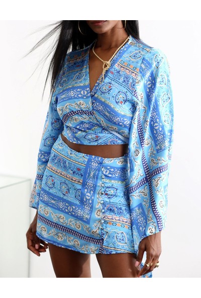 Desenli Saten Crop Kimono