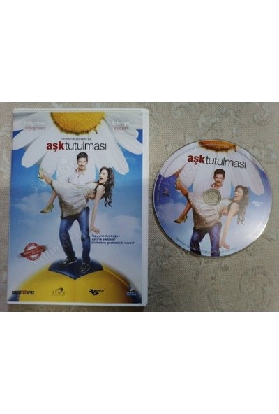 Plakperest Aşk Tutulması - Tolgahan Sayışman / Fahriye Evcen -99 Dakika - DVD Film Plakperest Aşk Tutulması - Tolgahan Sayışman / Fahriye Evcen -99 Dakika - DVD Film