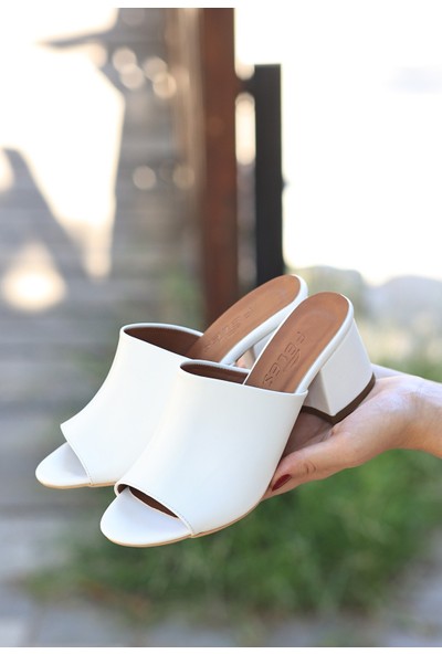 Promosions Yoos Beyaz Cilt Topuklu Terlik