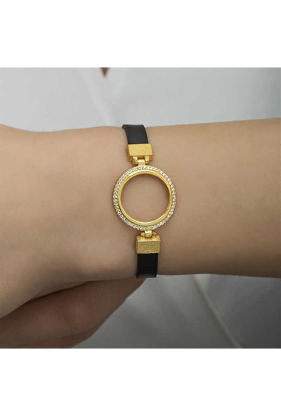 Mooije Silver Gümüş Çeyrek Takılabilen Altın Kaplama Kadın Bileklik Mooije Silver Gümüş Çeyrek Takılabilen Altın Kaplama Kadın Bileklik