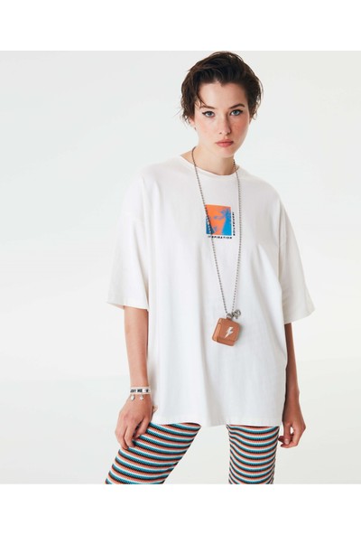Twist Görsel Baskılı T-Shırt Twist Görsel Baskılı T-Shırt