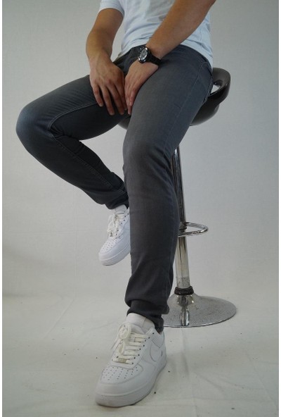 BOOSS MILANO Erkek Gri Kot Dar Paça Ligralı Tarz BOOSS MILANO Erkek Gri Kot Dar Paça Ligralı Tarz