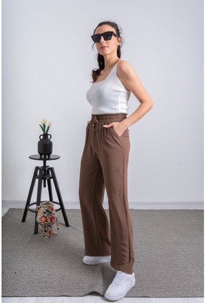 Ekru Bs Kare Yaka Kadın Atlet