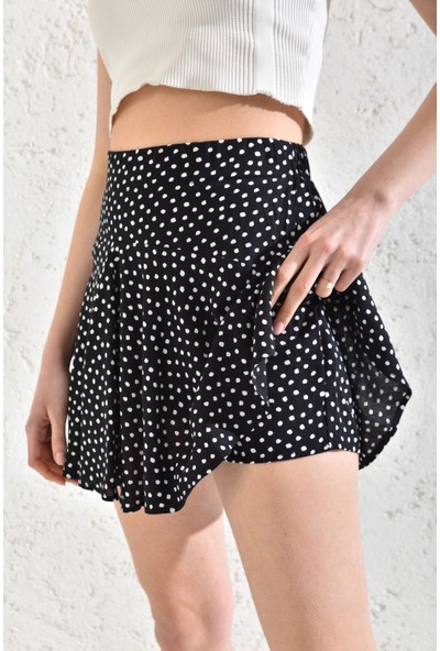 Gali Giyim Puantiyeli Şort Etek
