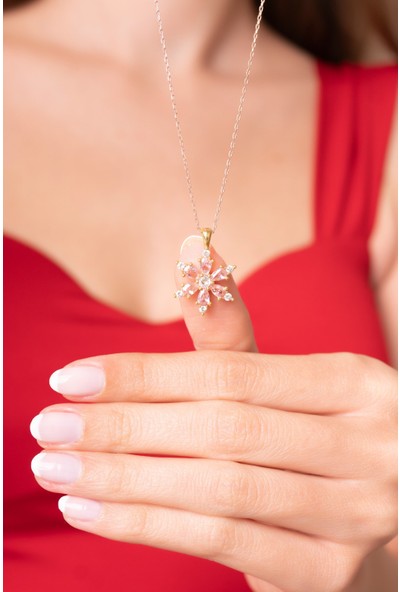 Ayenci 925 Ayar Gümüş Lotus Kamelya Çiçeği Pembe Taşlı Gold Kaplama Kadın Flower Hediyelik Kolye Ayenci 925 Ayar Gümüş Lotus Kamelya Çiçeği Pembe Taşlı Gold Kaplama Kadın Flower Hediyelik Kolye