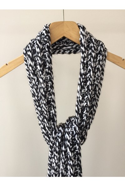 Mora Knit El Örgüsü Siyah Beyaz Erkek Atkı Mora Knit El Örgüsü Siyah Beyaz Erkek Atkı