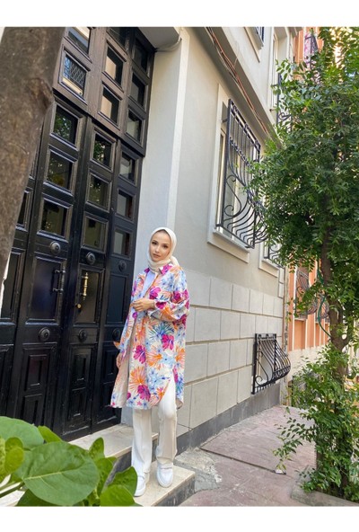 Görkemli Ticaret Desenli Keten Gömlek