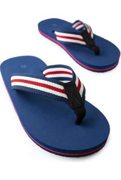 Bermody Erkek Rahat Lacivert Kumaşlı Parmak Arası Plaj Terliği Bermody Erkek Rahat Lacivert Kumaşlı Parmak Arası Plaj Terliği