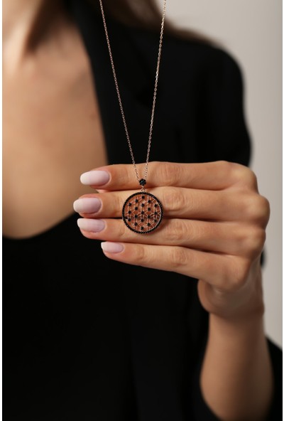 Ostory 925 Siyah Yaşam Çiçeği Kolye