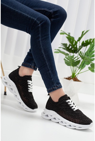 WandR Minik Örgülü/dantel Desenli Spor (Sneaker) Ayakkabı Kadın