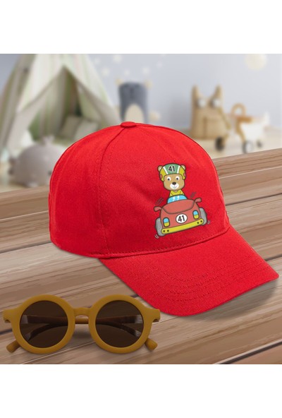 BK Kids Yarışçı Ayı Tasarımlı Kırmızı Cotton Çocuk Şapkası ve Sarı Çocuk Güneş Gözlüğü Hediye Seti BK Kids Yarışçı Ayı Tasarımlı Kırmızı Cotton Çocuk Şapkası ve Sarı Çocuk Güneş Gözlüğü Hediye Seti