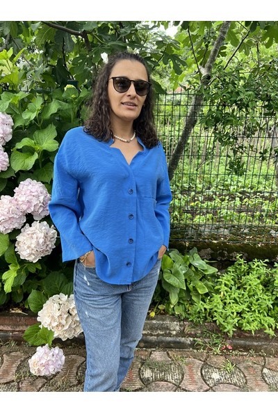 Berse Butik Mavi Kumaş V Yaka Önü Tek Cepli Gömlek