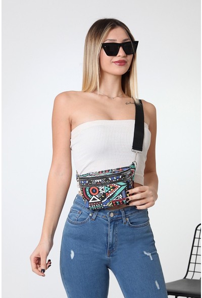 SHAKA Zincirli Bel Çantası 20X15 cm SHAKA Zincirli Bel Çantası 20X15 cm