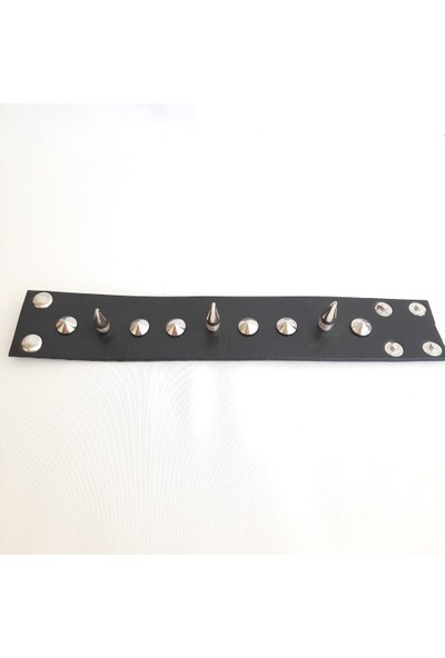 Dükkan Design Metal Rock Deri Çivili Bileklik Dükkan Design Metal Rock Deri Çivili Bileklik