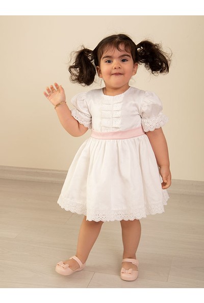 Mika Bebek Pudra Pembe Fiyonk Kemerli Içi Tül Kız Bebek Çocuk Beyaz Pamuk Saten Dantelli Elbise Mika Bebek Pudra Pembe Fiyonk Kemerli Içi Tül Kız Bebek Çocuk Beyaz Pamuk Saten Dantelli Elbise