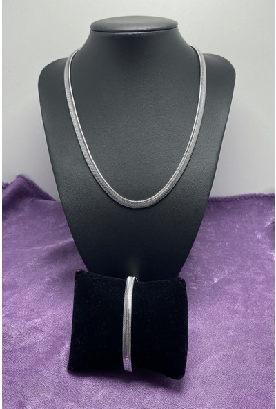 Ressia Kararmaz İtalyan Yassı Kolye & Bileklik Seti Ressia Kararmaz İtalyan Yassı Kolye & Bileklik Seti