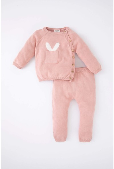 DeFacto Kız Bebek Regular Fit Bisiklet Yaka Desenli Kazak Alt Triko Takım X8269A222AU