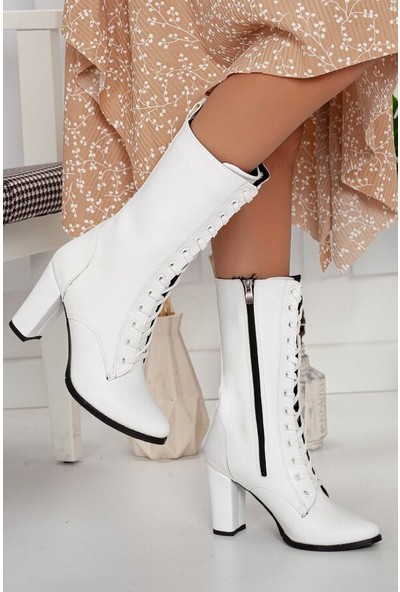Pabucmarketi Bağcıklı Beyaz Suni Deri Kadın Çizme Pabucmarketi Bağcıklı Beyaz Suni Deri Kadın Çizme