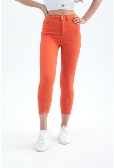 Coral Paçası Fermuarlı Dar Pantolon Açık Kırmızı