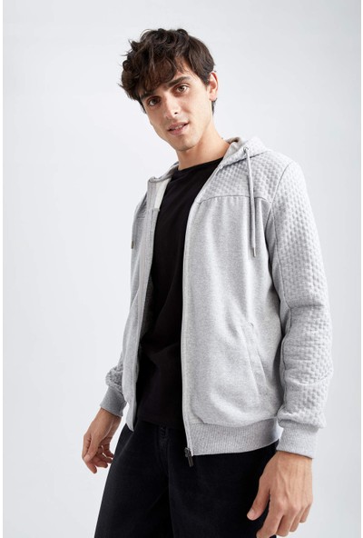 DeFacto Regular Fit Kapüşonlu Geri Dönüşümlü Hırka R8635AZ22AU DeFacto Regular Fit Kapüşonlu Geri Dönüşümlü Hırka R8635AZ22AU
