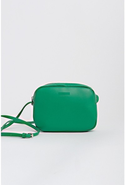Alberta Bags Yeşil Renk Kadın Mini Çapraz Askılı Omuz Çantası Alberta Bags Yeşil Renk Kadın Mini Çapraz Askılı Omuz Çantası