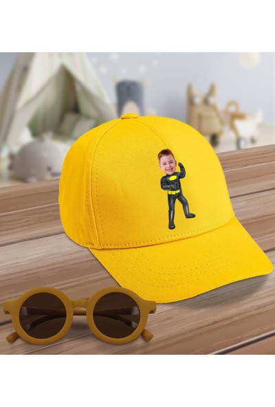Bk Kids Kişiye Özel Süper Kahraman Tasarımlı Sarı Cotton Çocuk Şapkası ve Sarı Çocuk Güneş Gözlüğü Hediye Seti-3 Bk Kids Kişiye Özel Süper Kahraman Tasarımlı Sarı Cotton Çocuk Şapkası ve Sarı Çocuk Güneş Gözlüğü Hediye Seti-3
