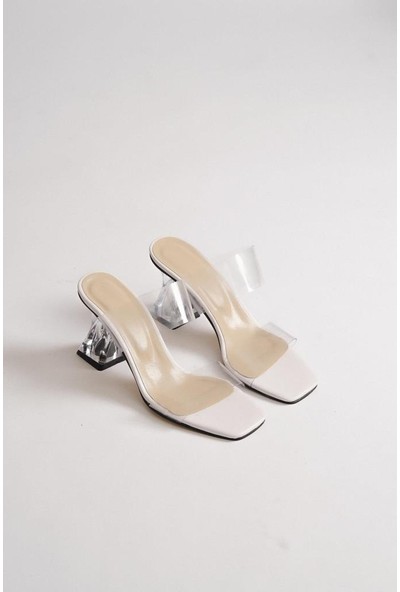 Bpm Kadın Beyaz Yüksek Burgu Şeffaf Topuk Çift Şeffaf Bant Terlik