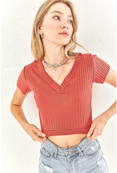 Oshebu Kadın V Yaka Crop Kaşkorse Bluz Oshebu Kadın V Yaka Crop Kaşkorse Bluz
