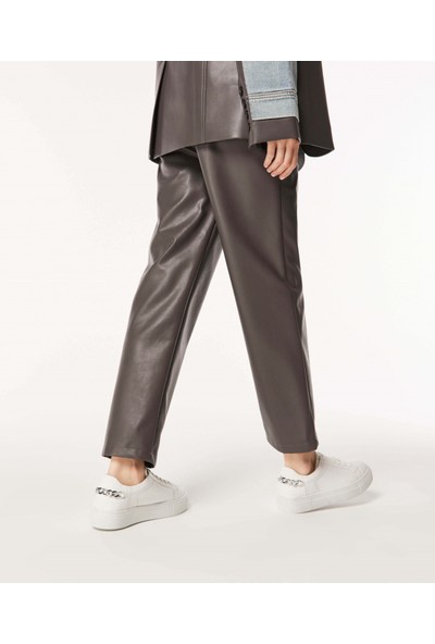 Zincir Aksesuarlı Sneaker