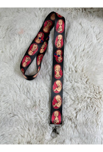 Hediyebum Bebeğin Anne Karnındaki Halleri Boyun Askısı