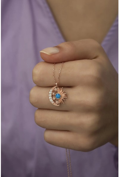 925 Ayar Gümüş Rose Kaplama Opal Taşlı Güneş Ay Kolye 925 Ayar Gümüş Rose Kaplama Opal Taşlı Güneş Ay Kolye
