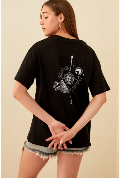 Swist Siyah Feeling Sırt Baskılı Oversize Kadın Tshirt