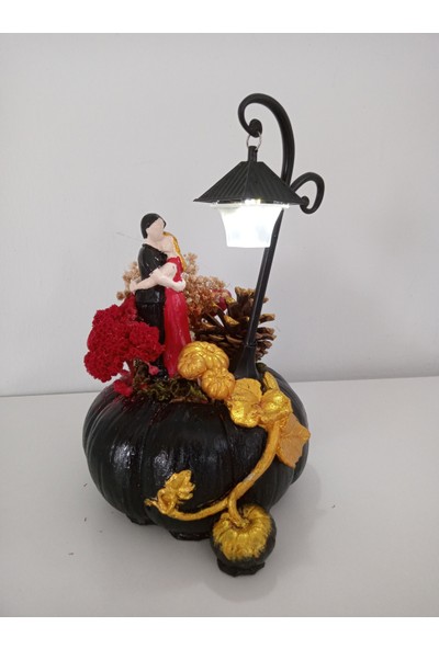 Buradanall Balkabağı Masa Üstü Lamba Buradanall Balkabağı Masa Üstü Lamba