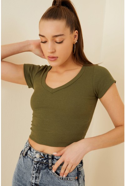 Haki V Yaka Kaşkorse Kadın Basic Crop Haki V Yaka Kaşkorse Kadın Basic Crop