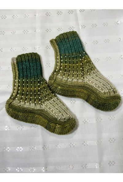 Neom Handcraft Açık Yeşil Uzun El Örgüsü Boncuklu Uzun Patik