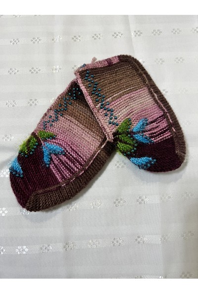 Neom Handcraft Bordo Mavi Yeşil El Örgüsü Boncuklu Patik Neom Handcraft Bordo Mavi Yeşil El Örgüsü Boncuklu Patik