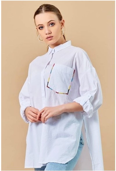 Ortaya Çık Beyaz Cep Işleme Detaylı Boyfriend Gömlek