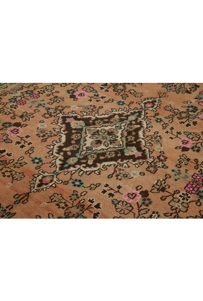 Bespoky Persian Bej Klasik Yün Pamuk El Dokuma Alan Halısı