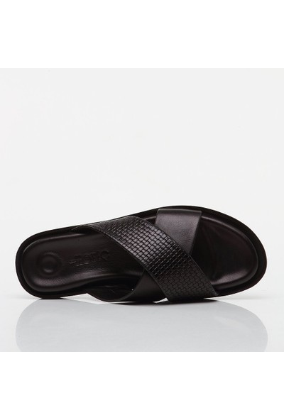 Hotiç 02TEH242300A100  Deri Siyah Erkek Terlik