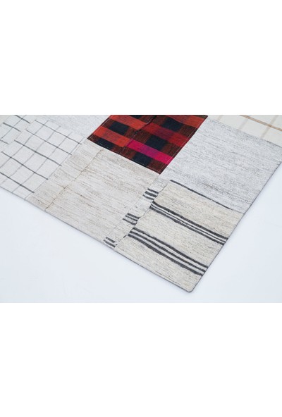 Bespoky Kırk Yama Bej Patchwork Pamuk Yün El Dokuma Alan Halısı Bespoky Kırk Yama Bej Patchwork Pamuk Yün El Dokuma Alan Halısı