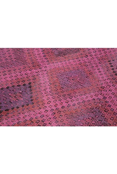 Bespoky Geometric Kilim Pembe Geometrik Keçi Tüyü El Dokuma Alan Halısı Bespoky Geometric Kilim Pembe Geometrik Keçi Tüyü El Dokuma Alan Halısı
