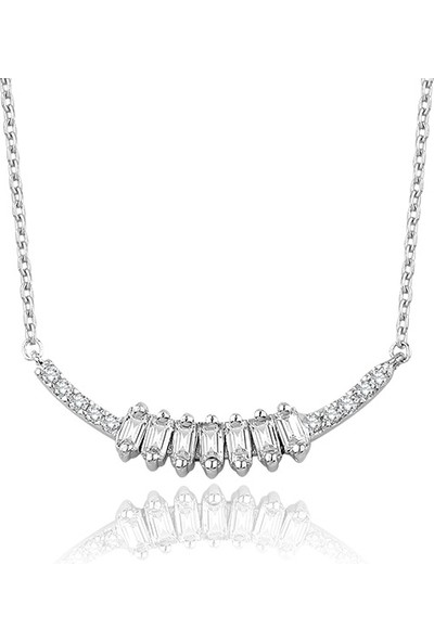 Emel Pırlanta 0.17 Karat Pırlanta Baget Kolye Emel Pırlanta 0.17 Karat Pırlanta Baget Kolye