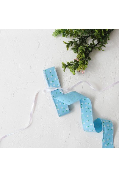 Bimotif Çiçekli Turkuaz Poly Keten Kurdele, 40 mm 5 Metre Bimotif Çiçekli Turkuaz Poly Keten Kurdele, 40 mm 5 Metre