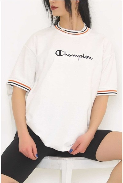 D Mores Style Unisex Yeni Sezon Oversize Kalıp Yaka Detaylı Yazlık D Mores Style Unisex Yeni Sezon Oversize Kalıp Yaka Detaylı Yazlık