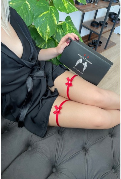 Oresse Kırmızı Çiçek Detaylı Bacak Bandı