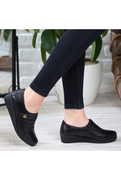 Ayzen Kadın Dolgu Topuklu Ayakkabı Ayzen Kadın Dolgu Topuklu Ayakkabı