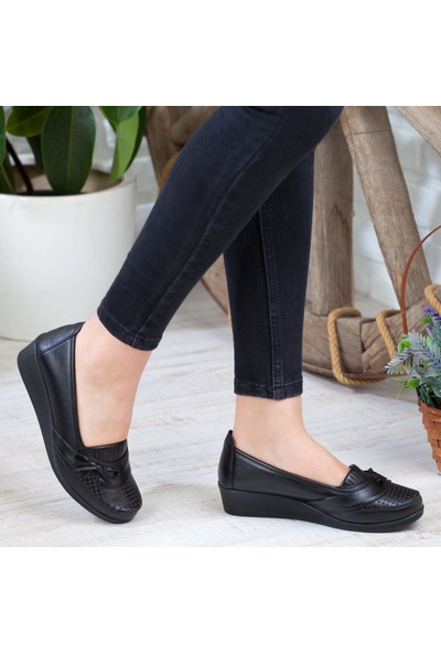 Ayzen Kadın Dolgu Topuklu Ayakkabı Ayzen Kadın Dolgu Topuklu Ayakkabı