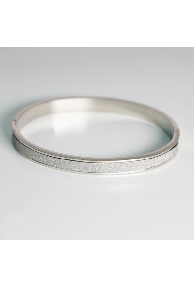 Markasız Kadın Bileklik Gümüş Renkli Çelik Kelepçe